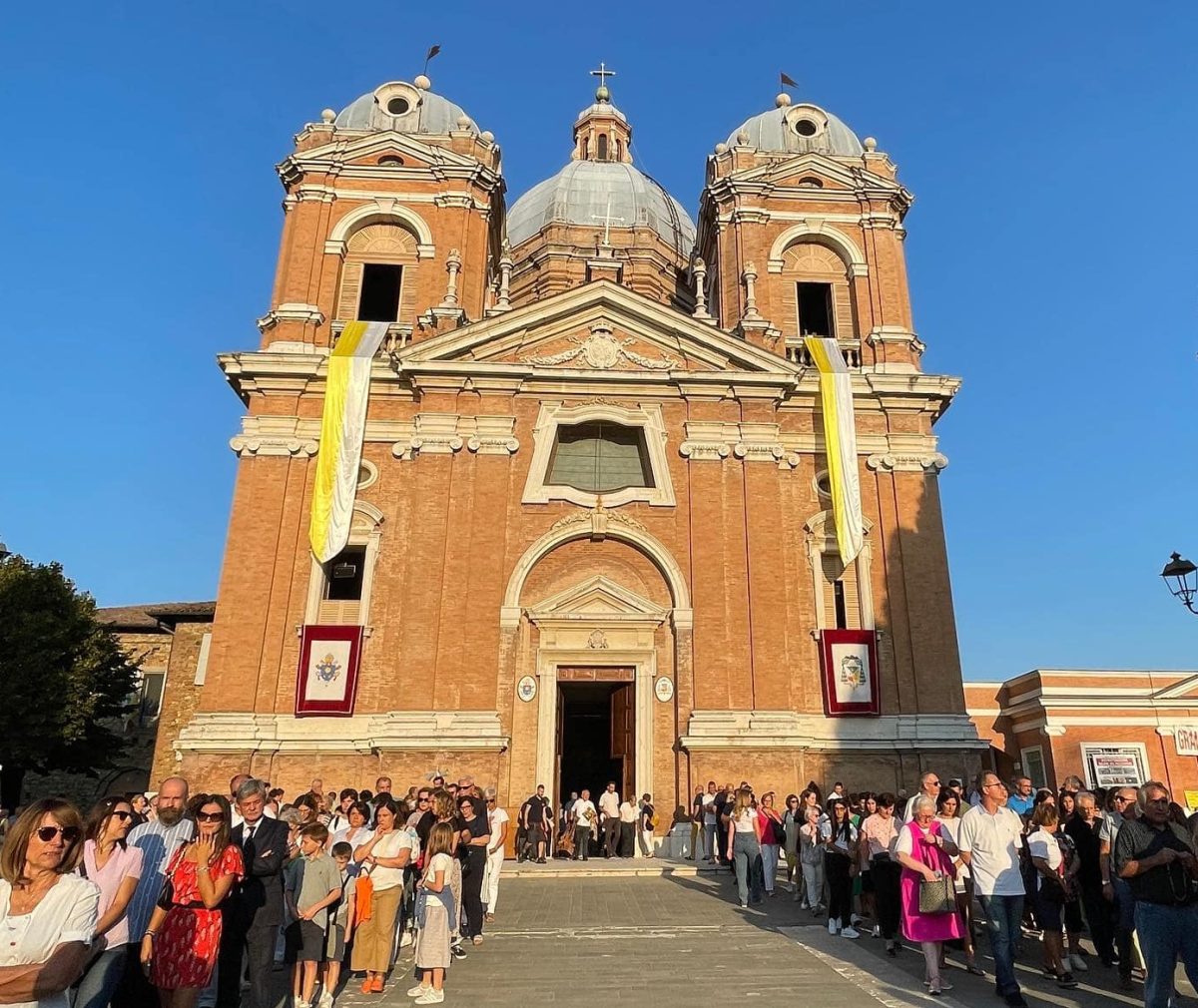 nel Santuario di Fiorano: Messa e processione – Chiesa di Modena-Nonantola